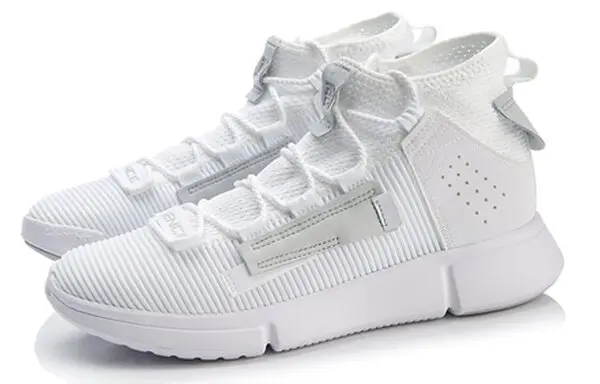LI-NING Essence 2 Mid Basketball Sneakers