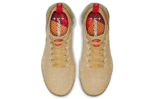 Nike Vapormax 2 Flyknit Athletic Sneakers