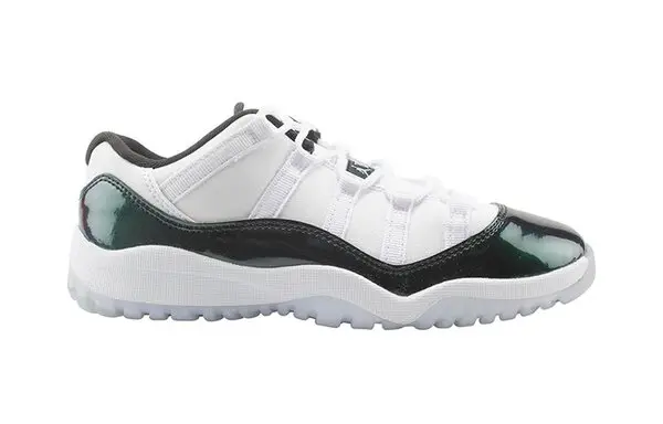 JORDAN 11 Retro Low