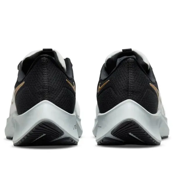 Nike Zoom Pegasus 38 Low Top Sneakers - Grey/black