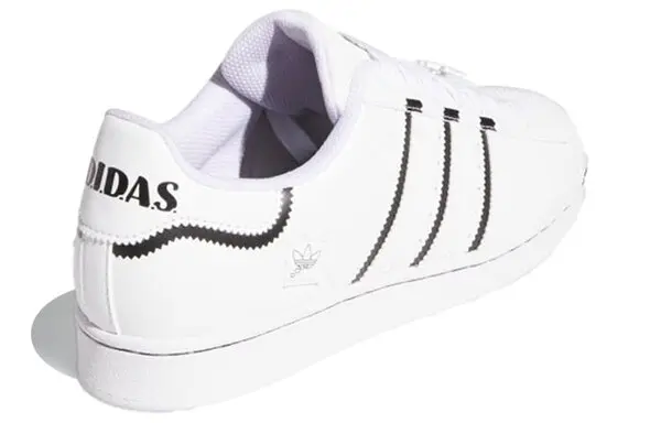 Adidas Superstar Sneakers