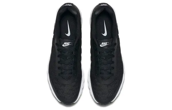 Nike Max Invigor Sneakers - Black/white