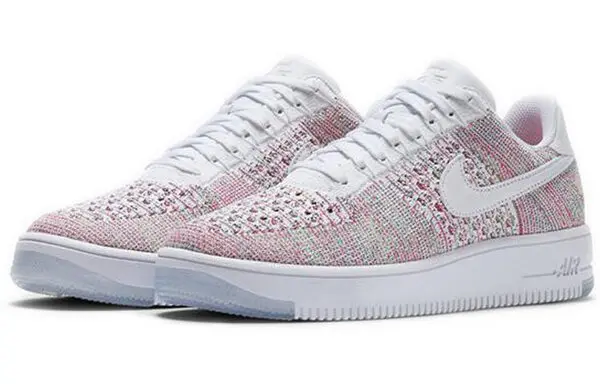 Nike Force 1 Flyknit Low Sneakers