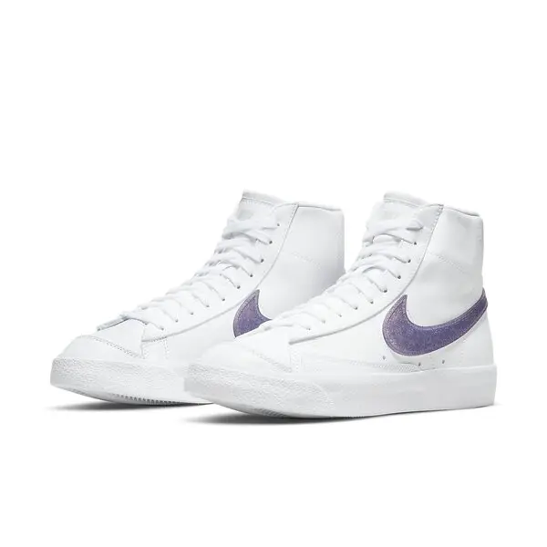 Nike Blazer Mid '77 Sneakers