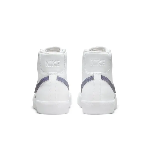 Nike Blazer Mid '77 Sneakers
