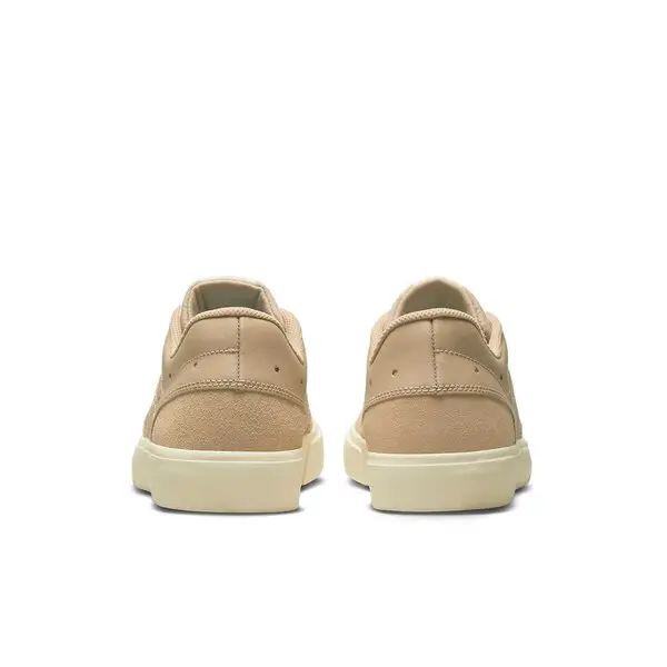 JORDAN Air Series Es Low Top Sneakers
