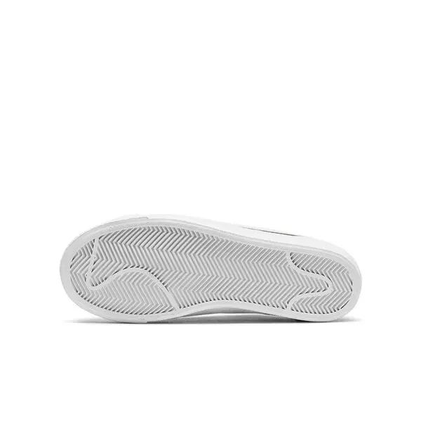 Nike Blazer Low '77 " White" Sneakers - Black
