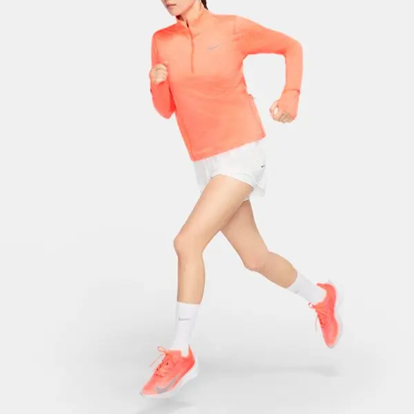 Nike Element Half-zip Long-sleeve Top - Default Color