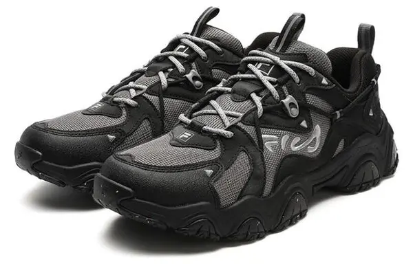 FILA Fluid 4 Sneakers
