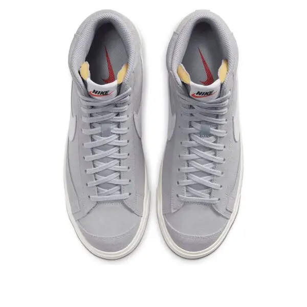 Nike Blazer Mid '77 Suede Sneakers