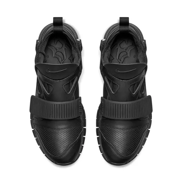 Nike Free Huarache Carnivore Sp Sneakers - Black