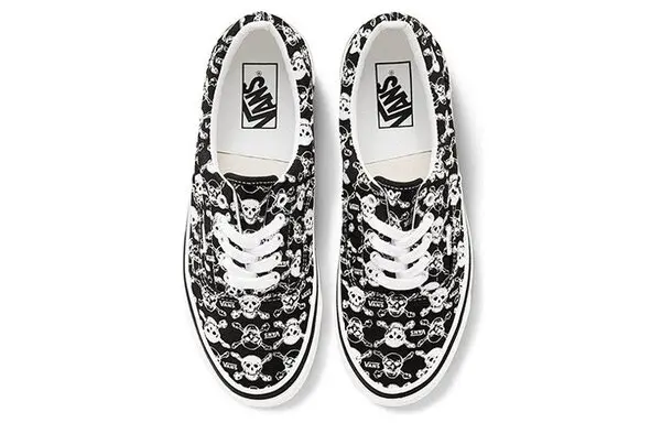 VANS Era 95 Dx "anaheim Factory Skulls" Sneakers - Black