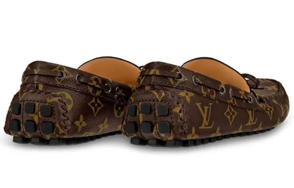 LOUIS VUITTON Monogram Arizona Moccasins