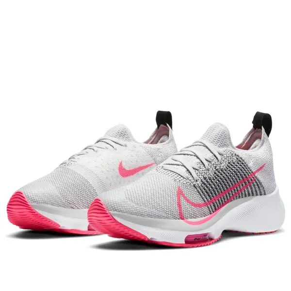 Nike Zoom Tempo Flyknit