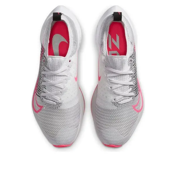 Nike Zoom Tempo Flyknit