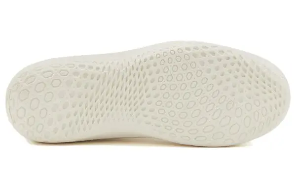 VANS Circle Vee Lace-up Sneakers