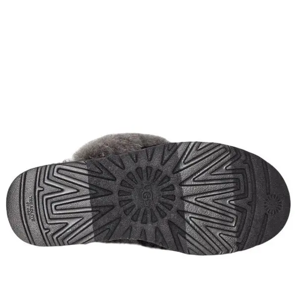 UGG Cozy Slipper