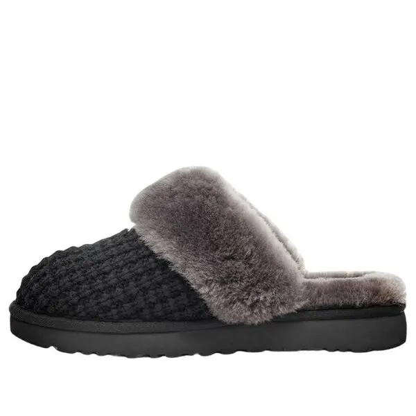 UGG Cozy Slipper - Black
