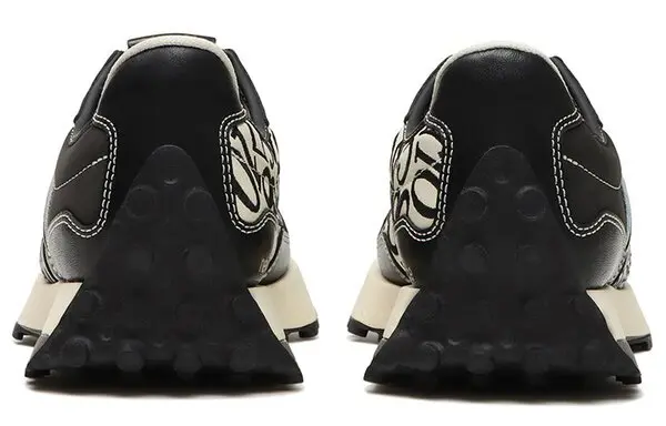 NEW BALANCE 327 Frank Muller Crossover Sneakers - Black