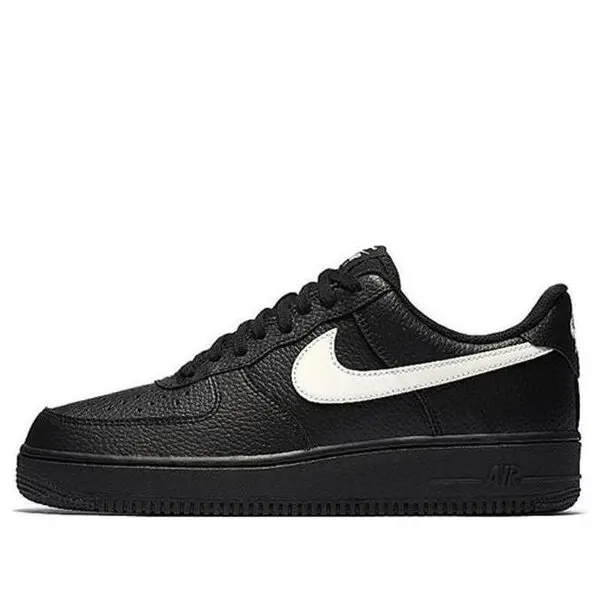 Nike Force 1 Low '07 Sneakers