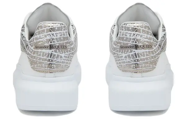 Alexander McQueen Oversized Sneakers - White/silver