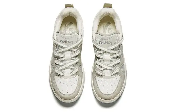 ANTA Life Series Sneakers - Beige/green