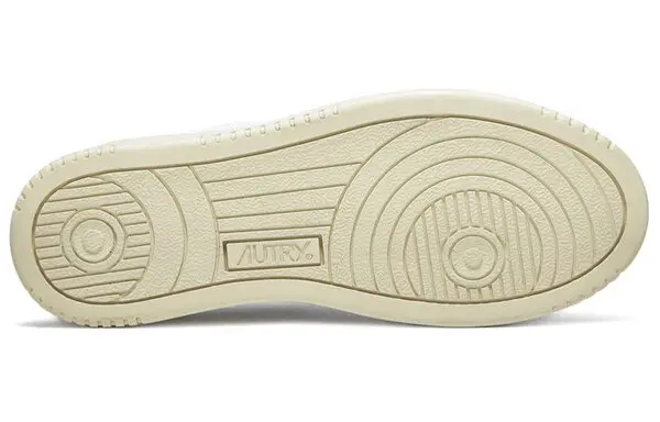 AUTRY Medalist Low Top Sneakers
