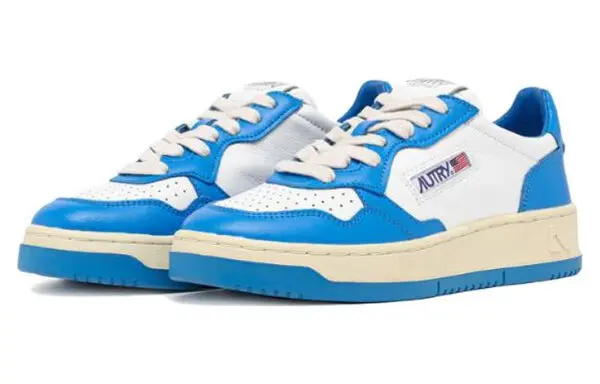 AUTRY Medalist Low Bicolor Sneakers - White/blue
