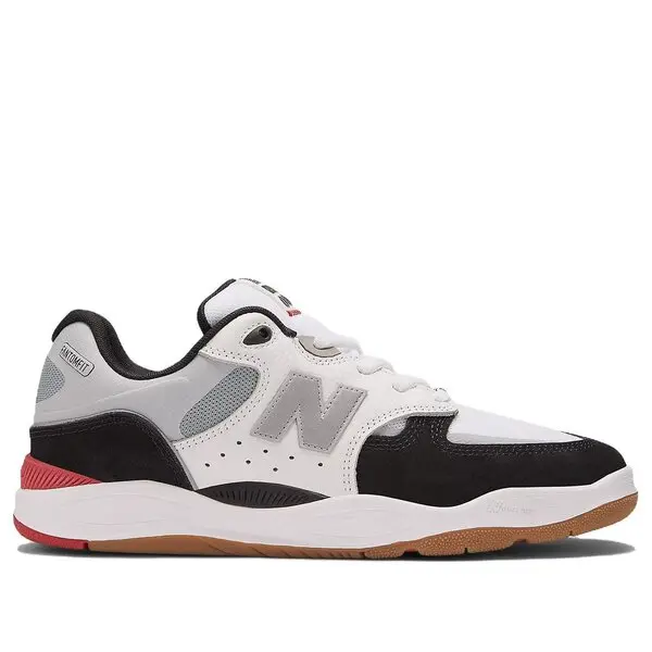 NEW BALANCE 1010 Skate Shoes