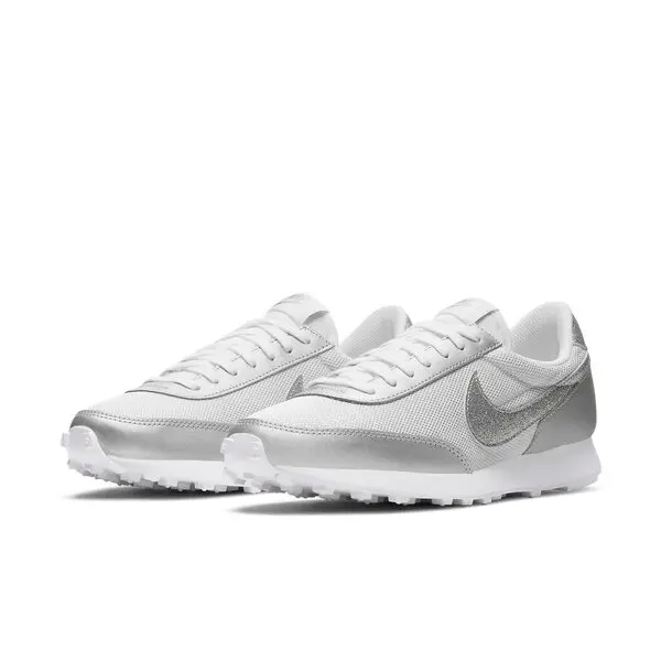 Nike Daybreak Metallic Silver Sneakers - Silver/gray