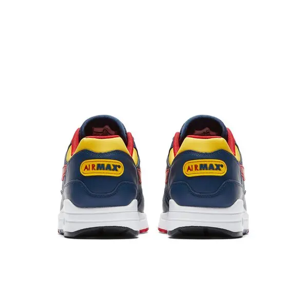 Nike Max 1 'snow Beach' Sneakers