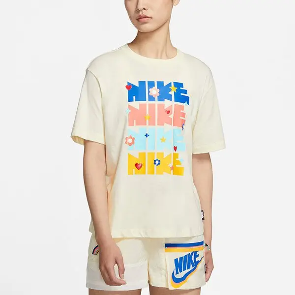 Nike Essential Printed Round Neck T-shirt