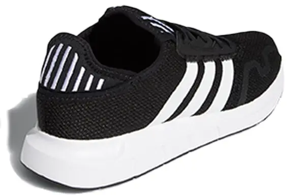 Adidas Swift Run X Sneakers
