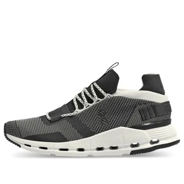 On Cloudnova Sneakers - Black/white