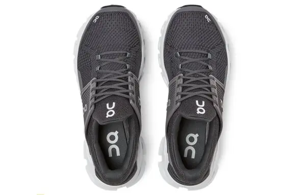 On Cloudnova Sneakers - Black/white