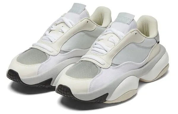 PUMA Alteration T "white" Low Top Sneakers