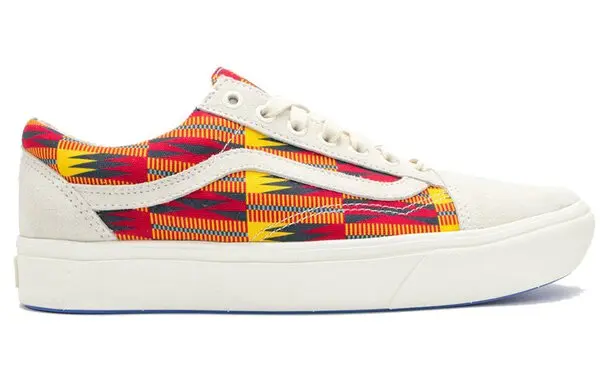 VANS Union X Old Skool 'kente Cloth' Sneakers - Red/white