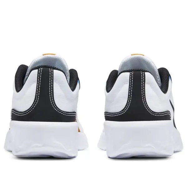 Nike Explore Strada Sneakers