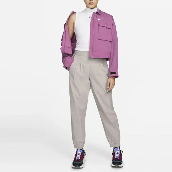 Nike Essential Woven Jacket