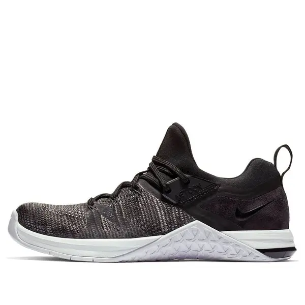 Nike Metcon 3 Flyknit Athletic Sneakers