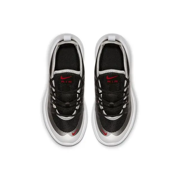 Nike Max Axis Sneakers