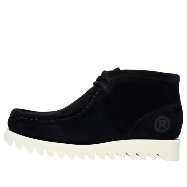 A BATHING APE Manhunt Suede Chukka Boots