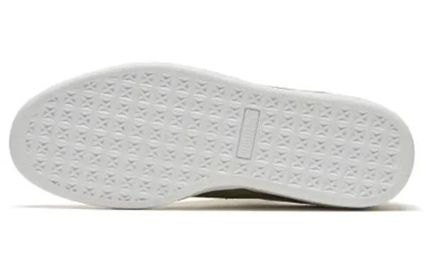 PUMA Suede Classic Low Top Sneakers - Creamy