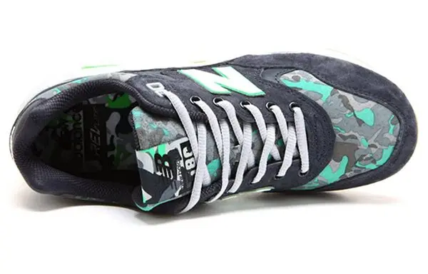 NEW BALANCE 580 "urban Noise" Sneaker - Blue
