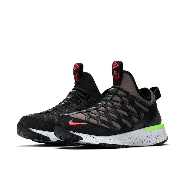 Nike React Terra Gobe Sneakers - Black/brown