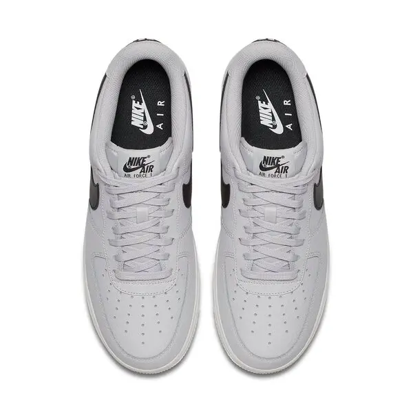 Nike Force 1 '07 Low Top Sneakers