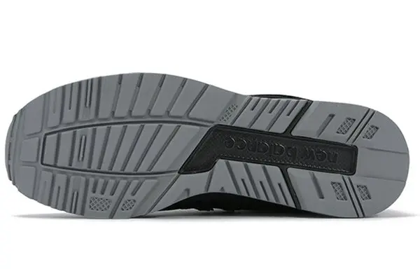 NEW BALANCE 840 Series Low Top Athletic Sneakers - Black