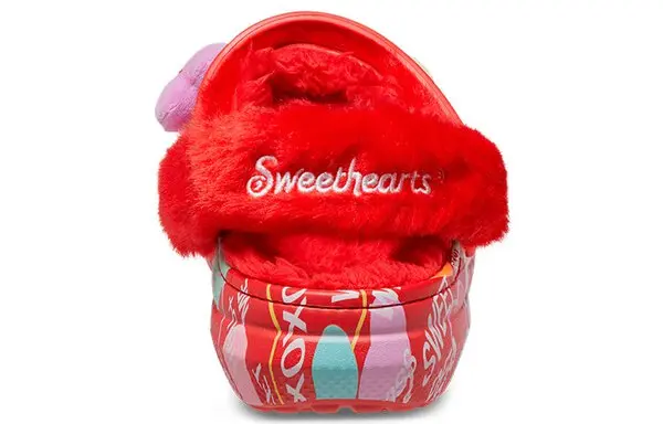 CROCS Sweethearts X Clog Classic Fur