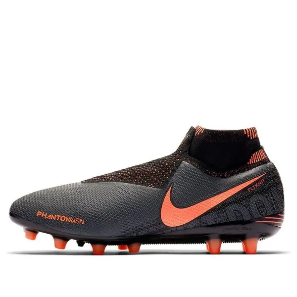 Nike Phantom Vision Elite Soccer Cleats