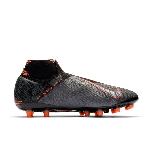 Nike Phantom Vision Elite Soccer Cleats